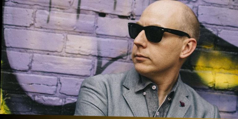 What Happened To The Mark Kaye Show? - Rising Net Worth