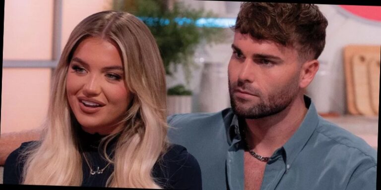 Are Molly Smith And Tom Clare Still Together? - Rising Net Worth